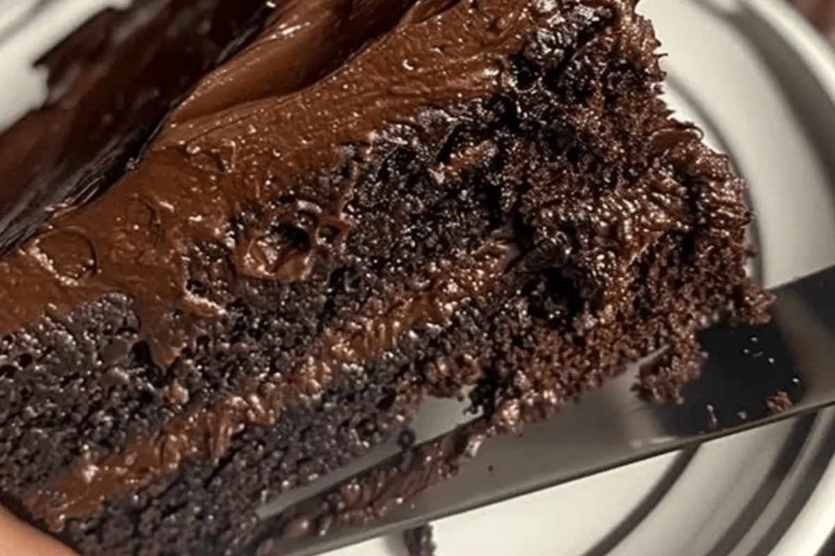 Matilda Chocolate Cake - cookefast.com